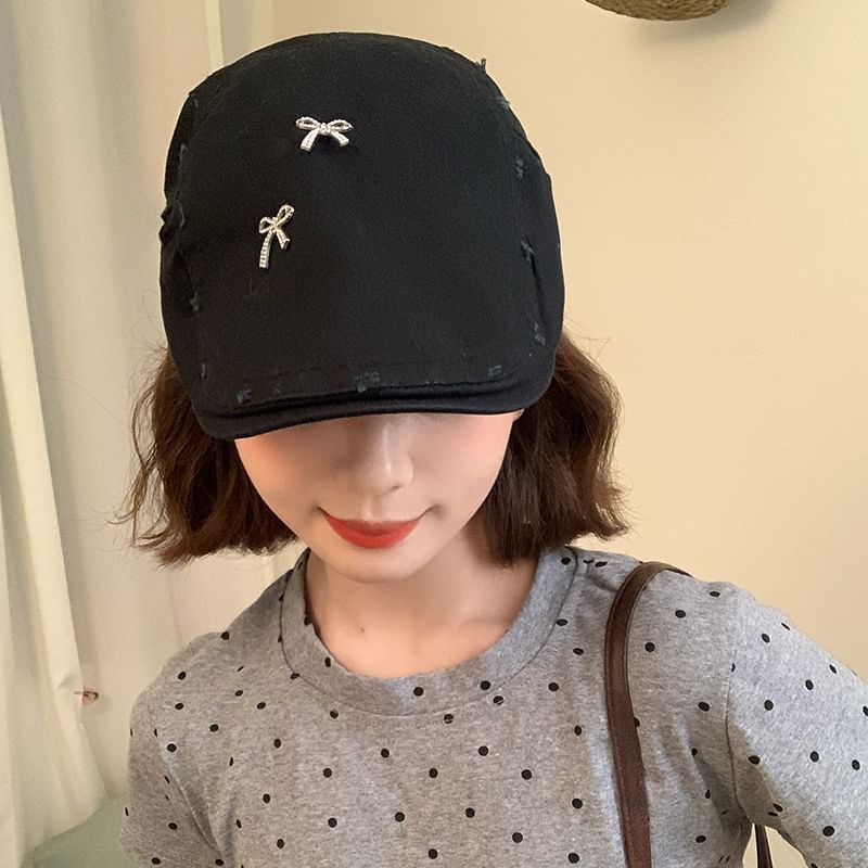 Plain Bow Distressed Flat Cap – KawaiiMoriStore