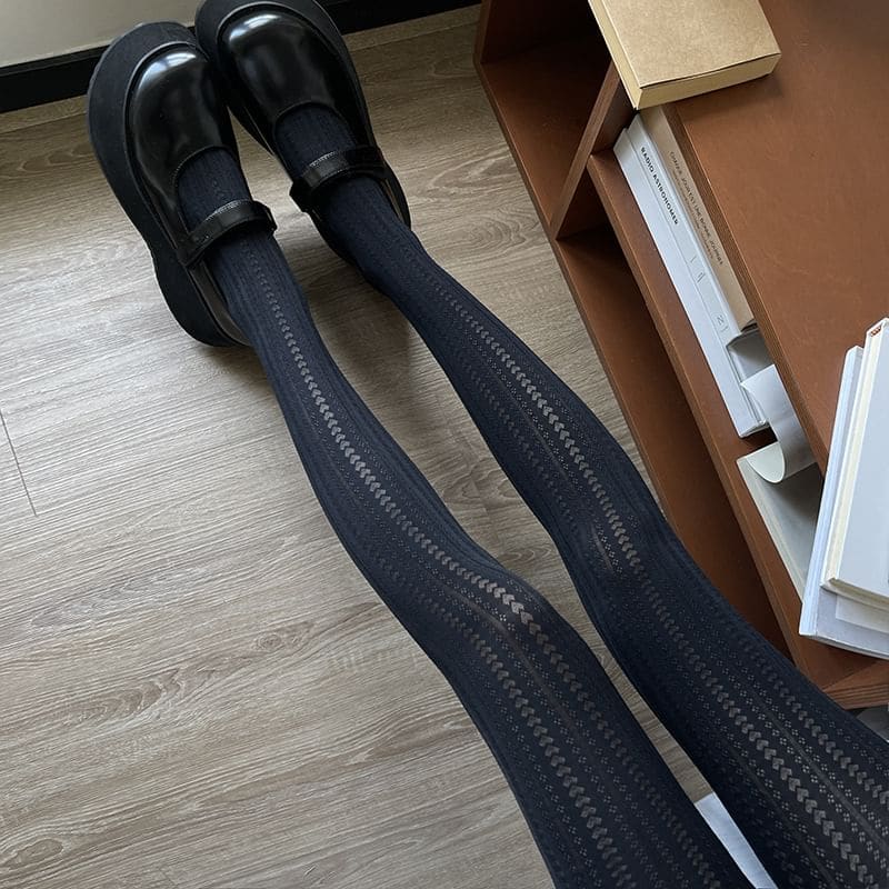 Heart Patterned Tights – KawaiiMoriStore